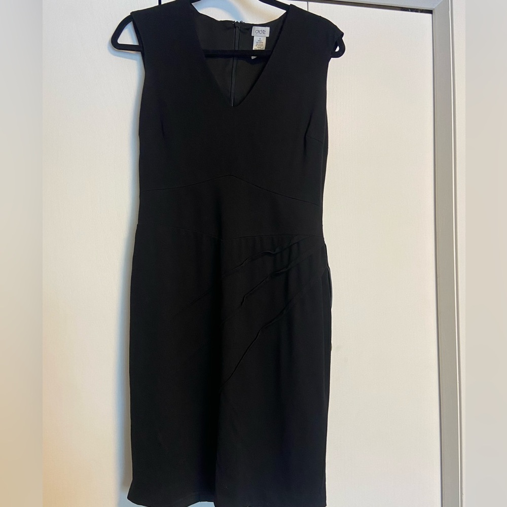 Cache Cocktail Dress With Gold Detailed Belt - Gem